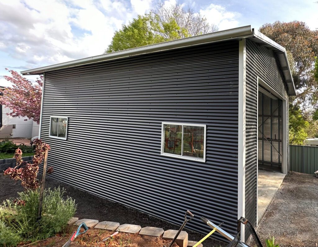 Ranbuild Deluxe by Sheds and Concrete Young - Ranbuild